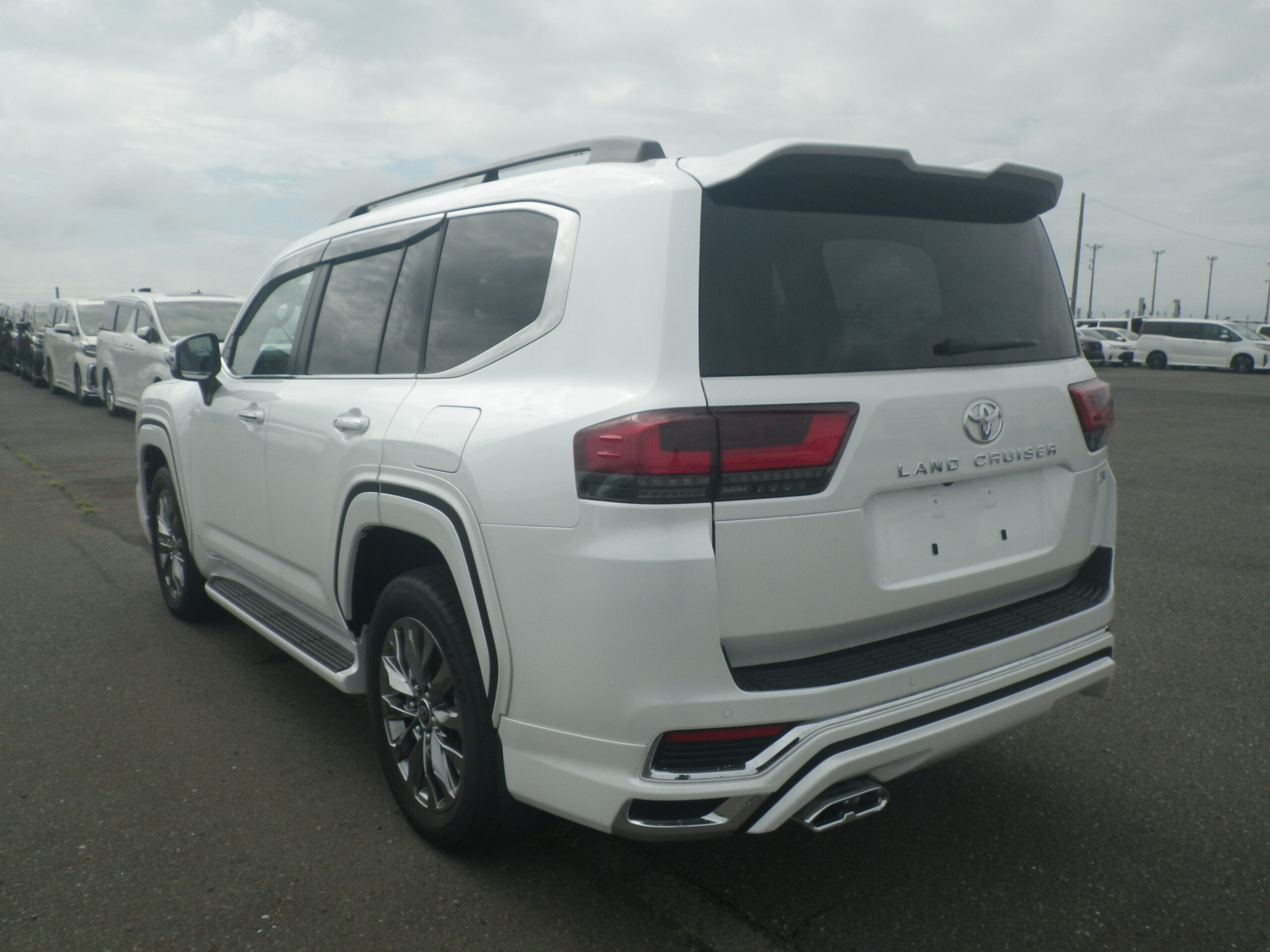 TOYOTA LAND CRUISER ZX 2025 / STOCK # 21393 – Welcome to Falcon Japan