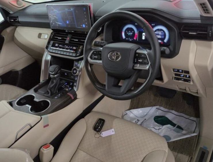 TOYOTA LAND CRUISER ZX 2025 / STOCK # 21403 – Welcome to Falcon Japan